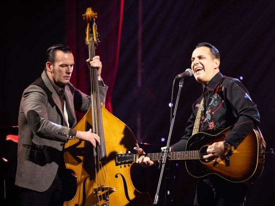 What's On — Bathurst Memorial Entertainment Centre